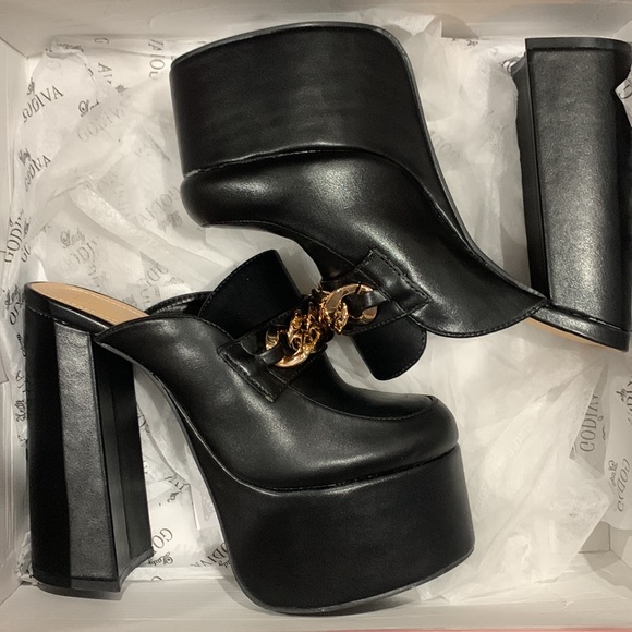 Dolls Kill | Shoes | Dolls Kill Noir Of Course I Did Platform Mules 7 2 ...